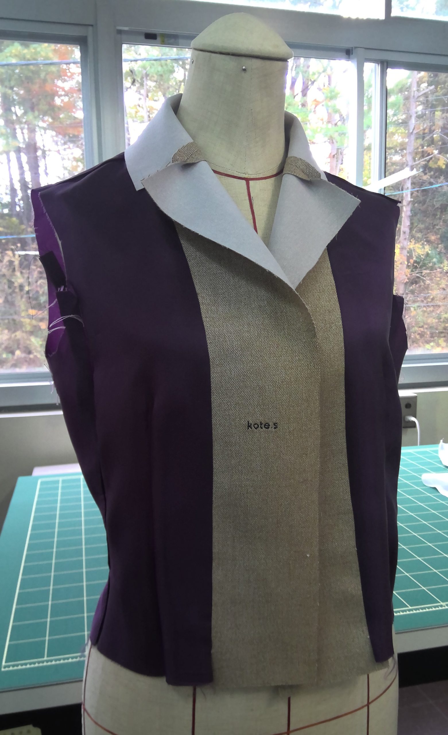 授業紹介⑤ 被服造形実習Ⅲ - 東北生活文化大学・短期大学部